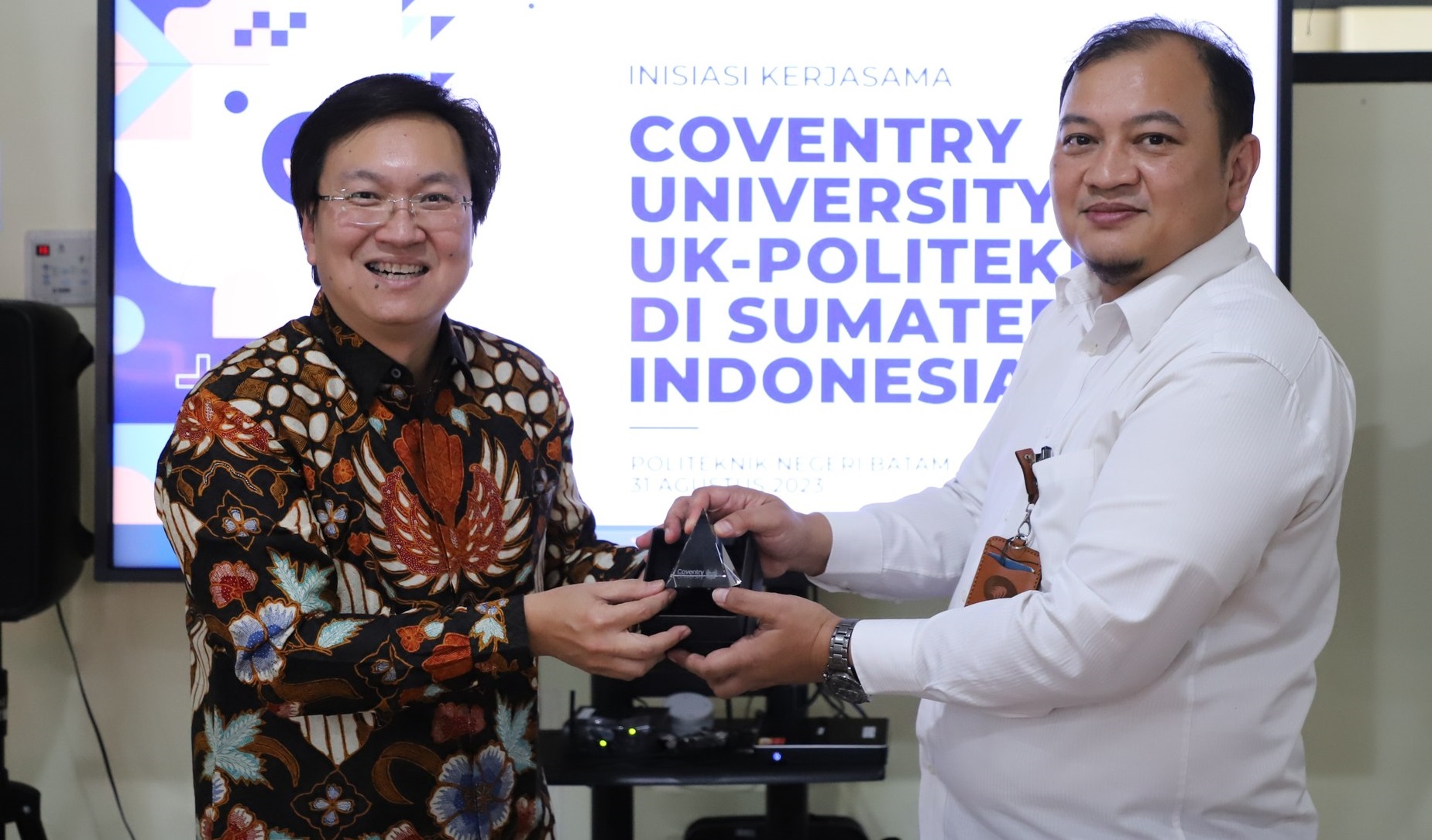 Polibatam Bekerjasama Dengan Prof. Benny Tjahjono, Ph.D M.Sc B.Eng Gelar Inisiasi Konsorsium ...